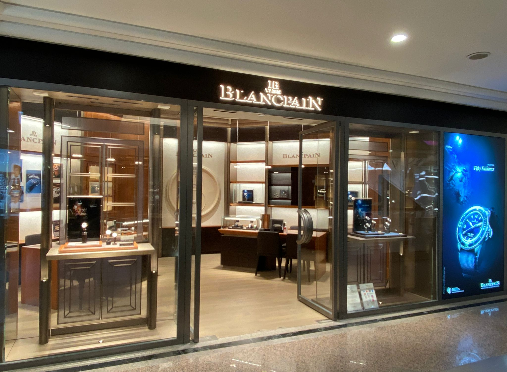 Store - Elegant Watch & Jewelry